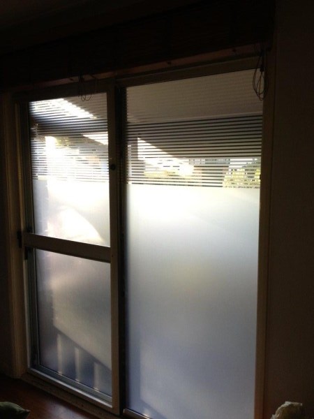 Window Frosting 1 001 - Shade & Frost Window Tinting